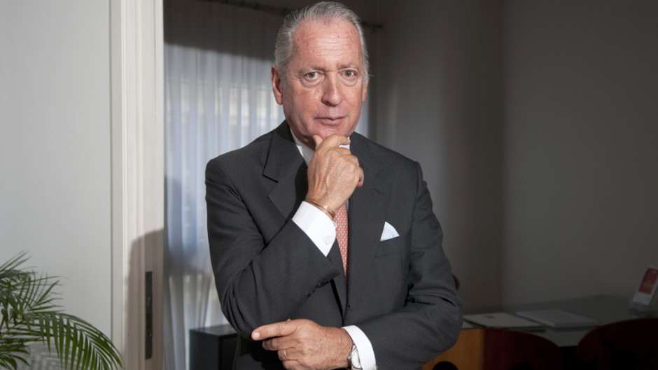 Funes de Rioja presidirá la UIA otros dos años - Estación Claridad